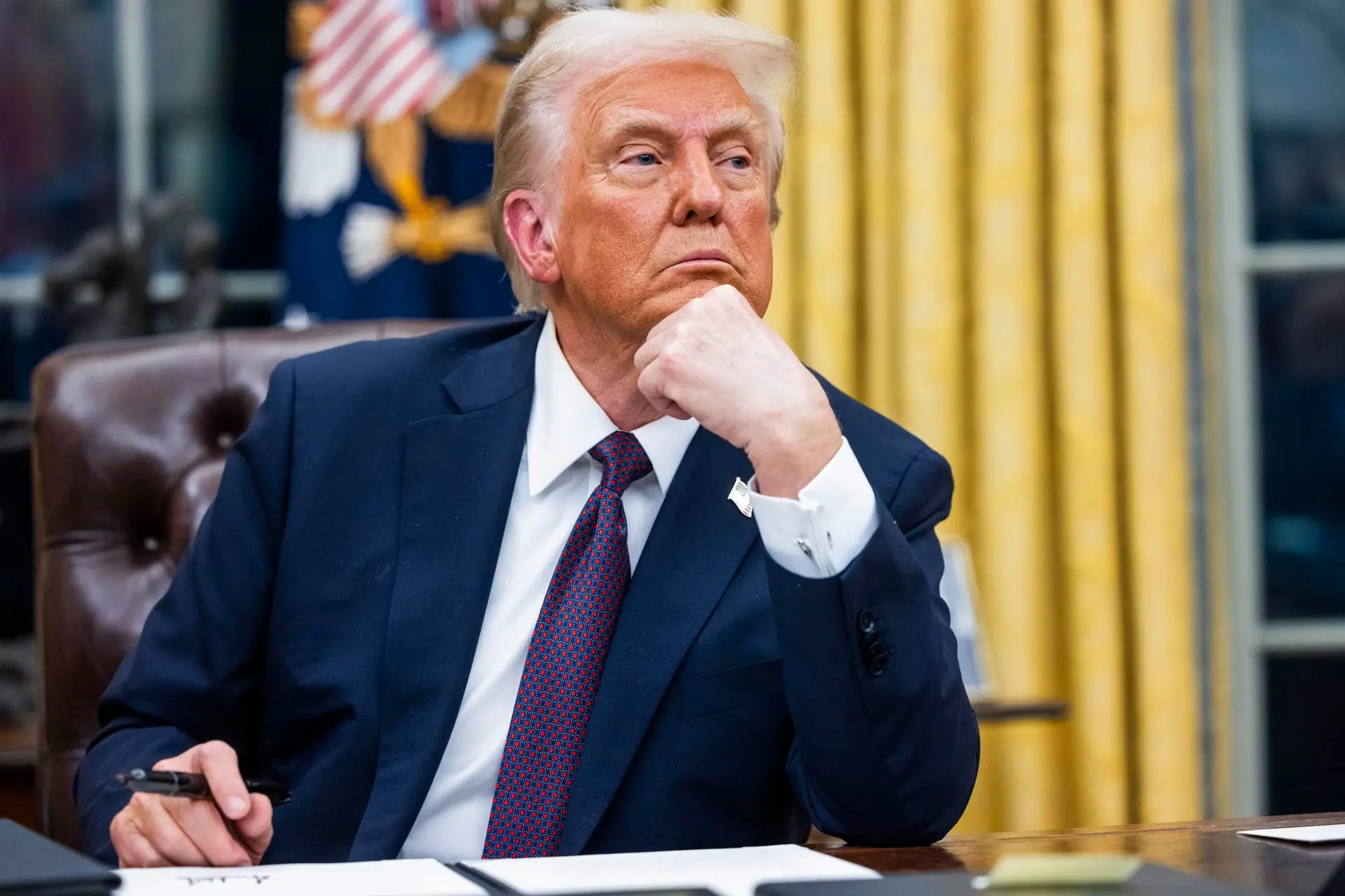 Juez bloquea orden de Trump donde acaba con la ciudadanía por nacimiento en EE.UU. | Close Up ...